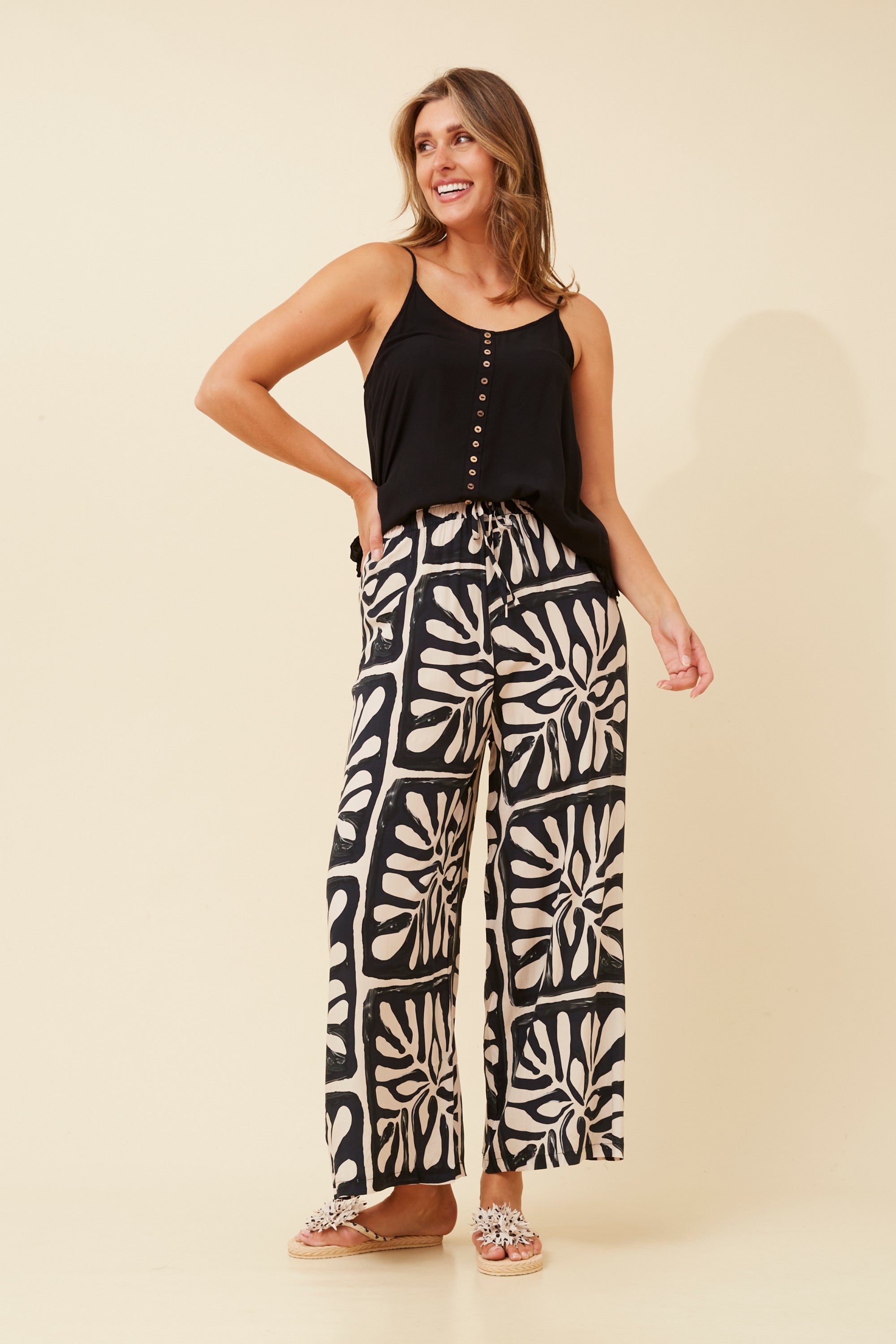Women's Pants & Leggings Australia | FEMME Connection